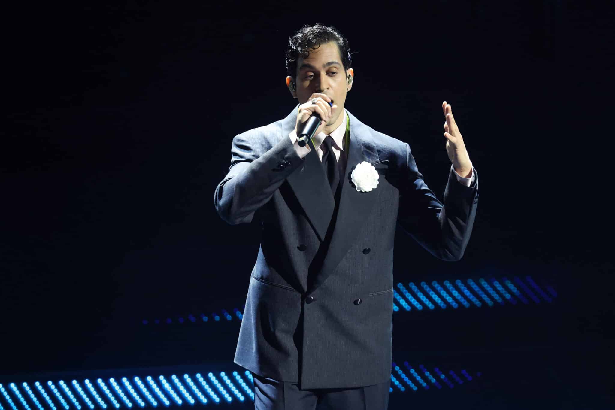 Mahmood: "Oggi ho fatto una dieta napoletana a base di fritti! Il mio ...